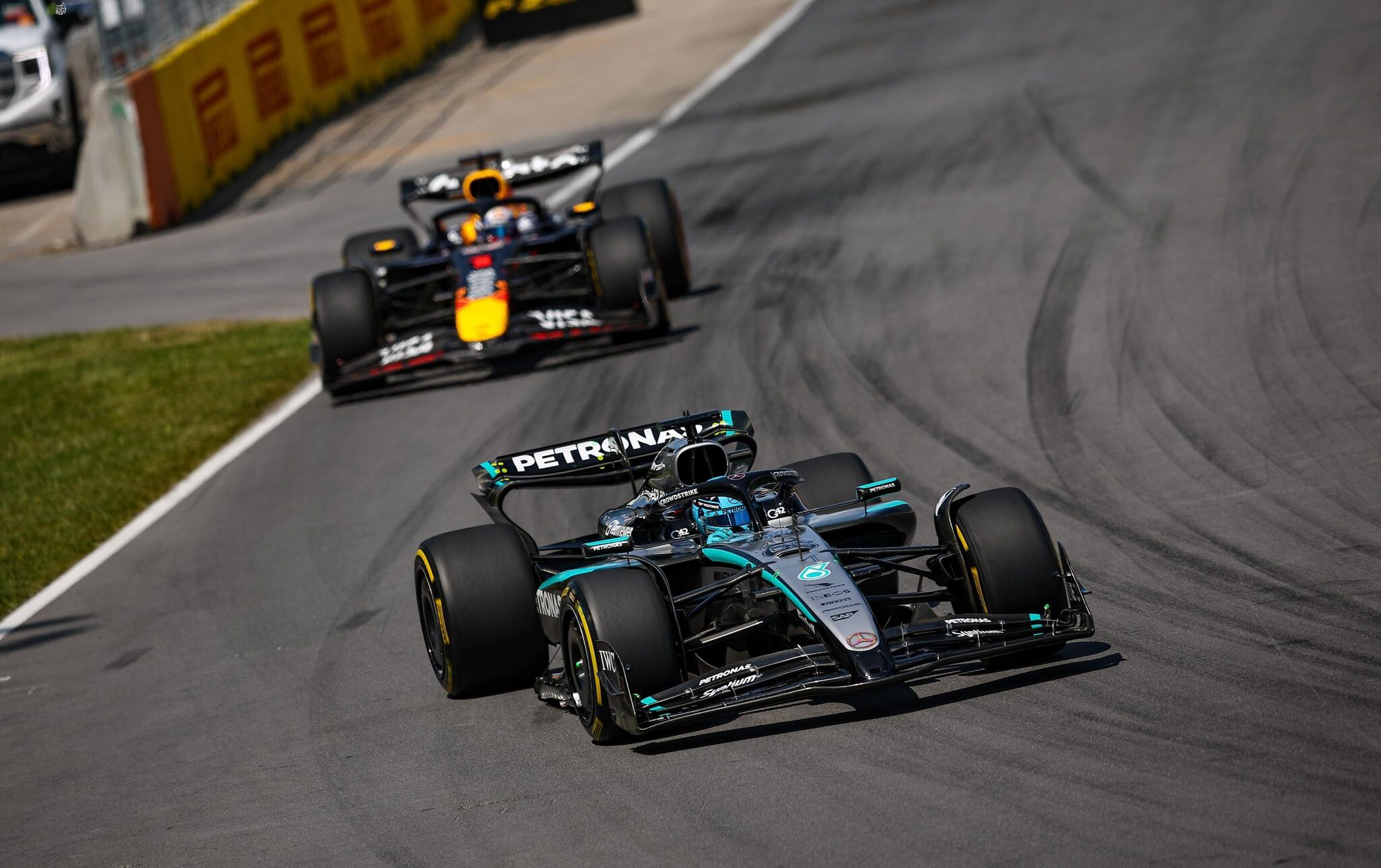 FIA rejeita o protesto da Red Bull e Russell mantém a vitória em ...
